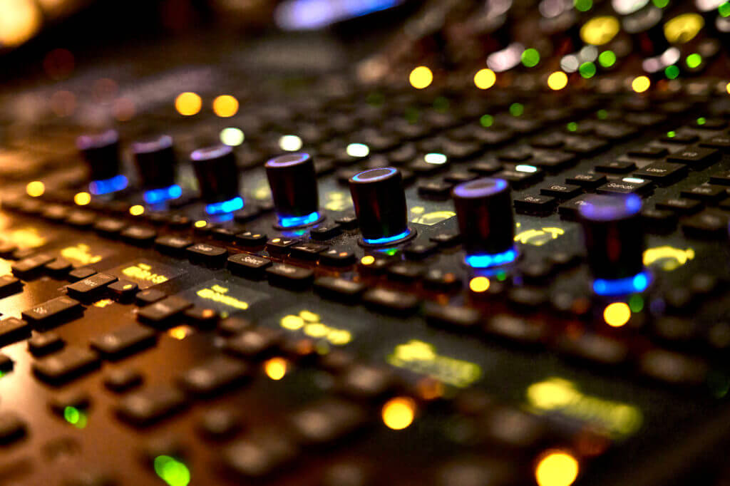 Professionelle Tonstudio Aufnahme | Donauton